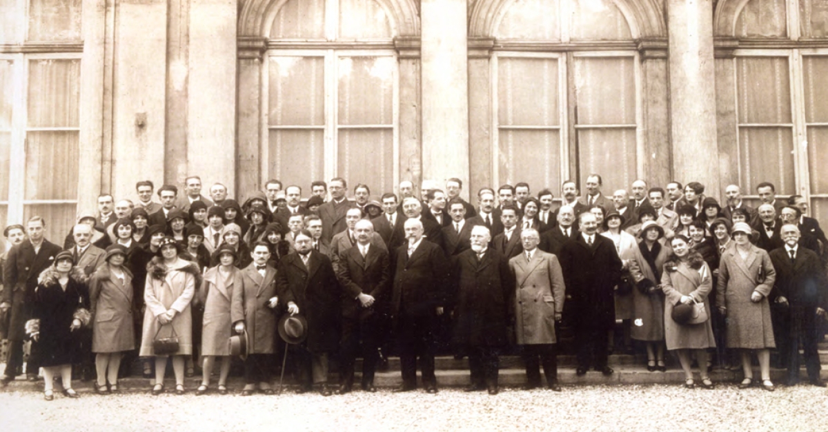 Crédit Agricole 140 years of history : 1920s - Electricity and housing
